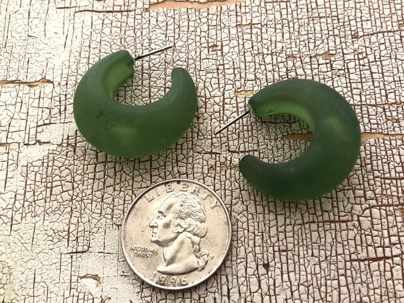 Sea Glass Green Chunky Snail Shell Frosted Lucite Hoop - Etsy