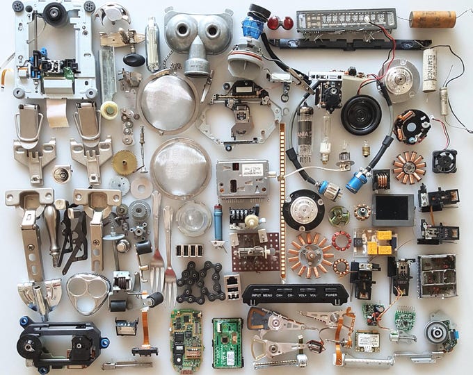Lot of 100 Salvaged Vintage Electronics Parts for Assemblage Projects ...