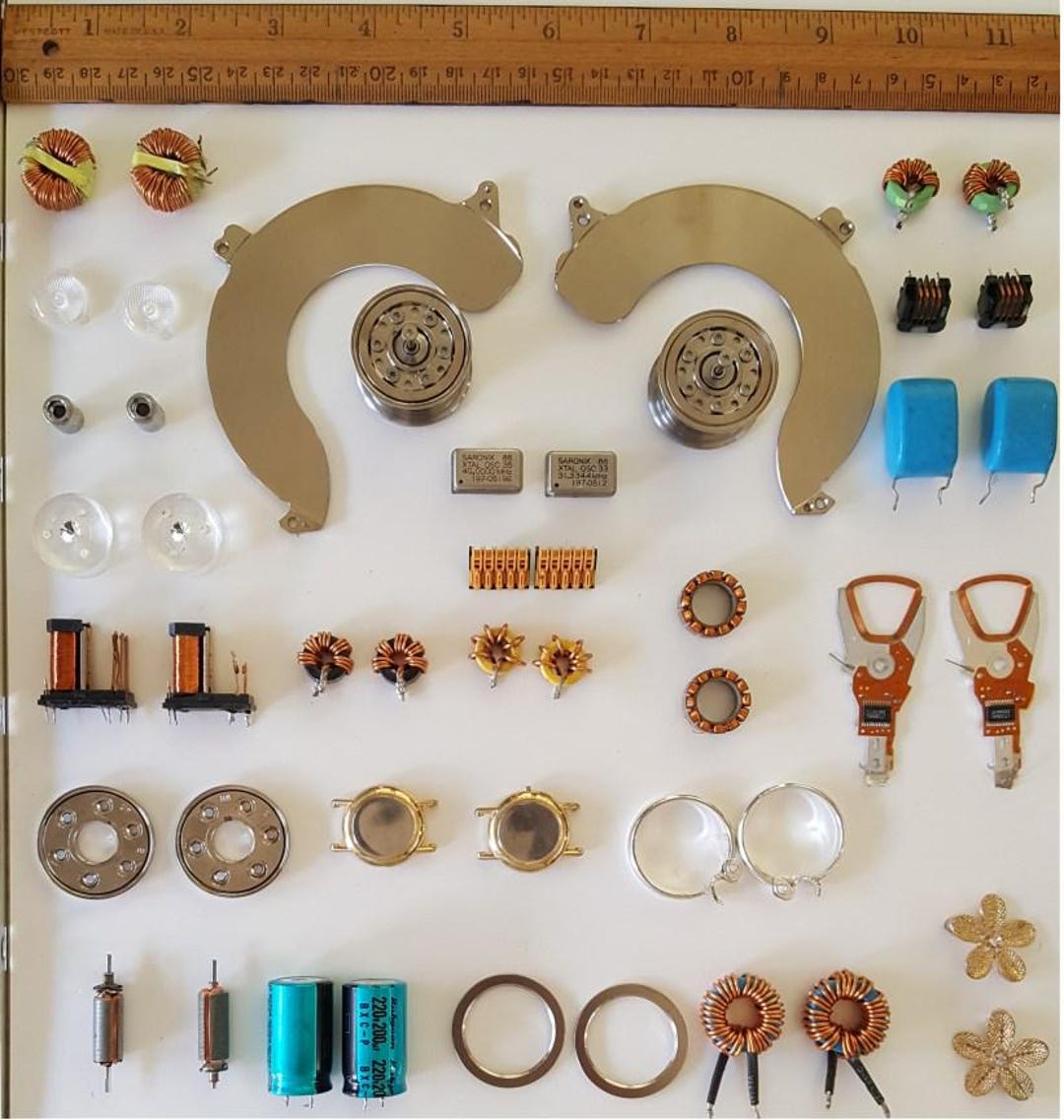 Recycle Computer Parts, Electronics, Hardware, Jewelry to Create ...