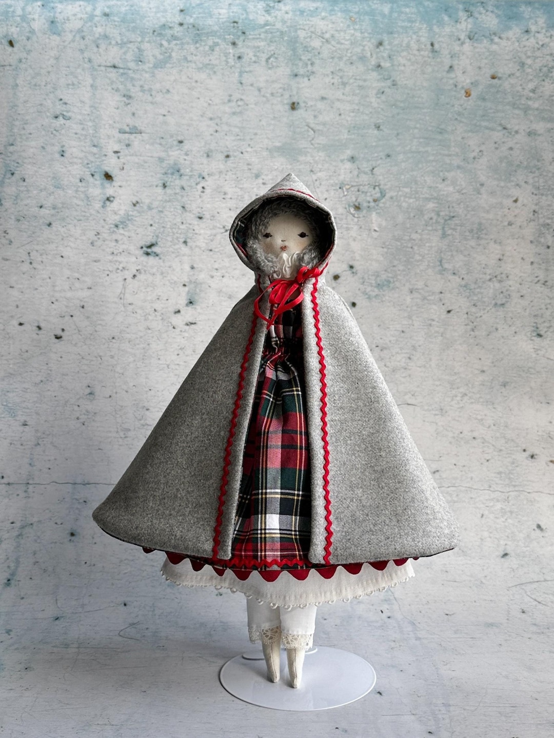 Cloth Doll Hooded Cape Pattern & Video Workshop: Heirloom Doll Clothes ...