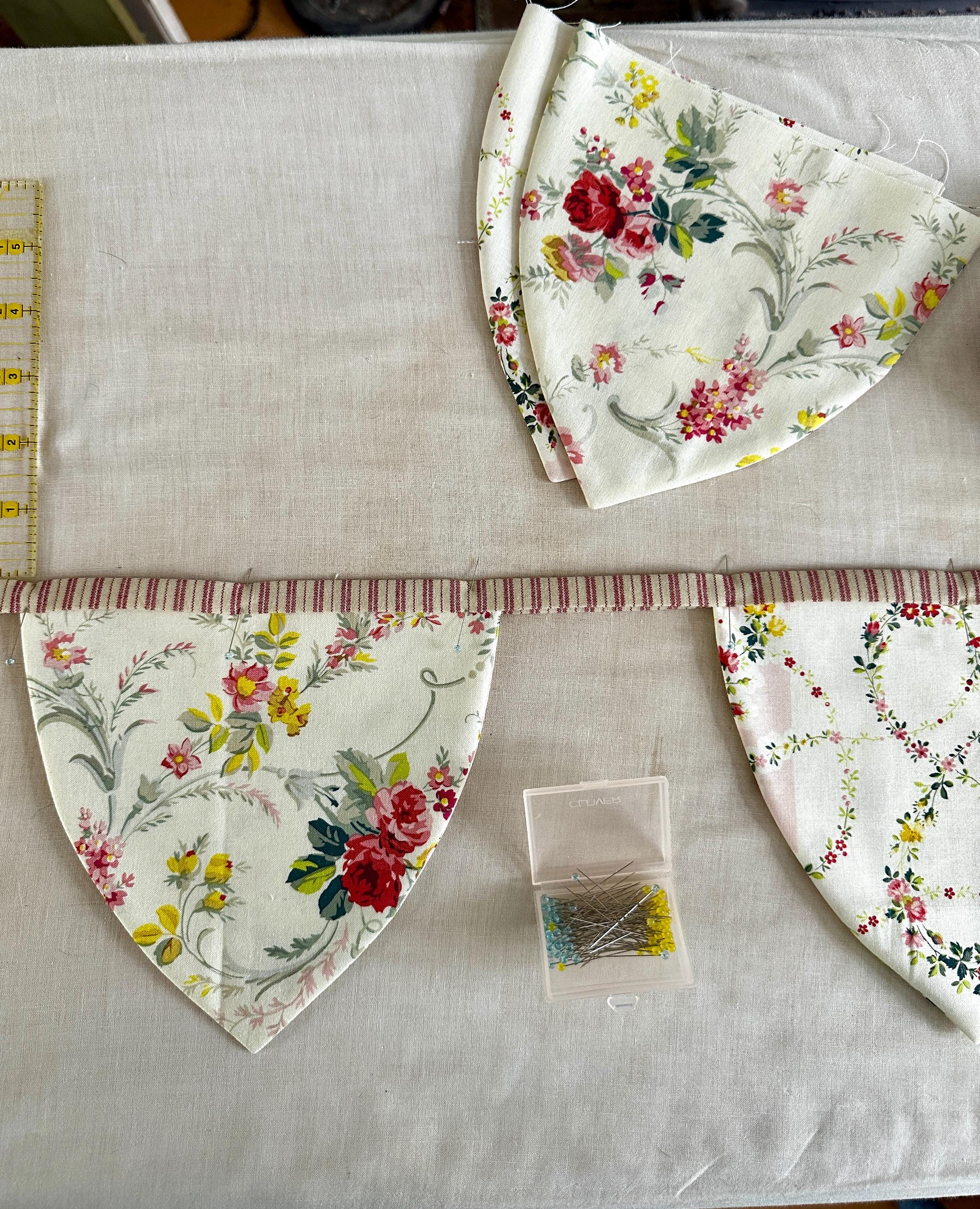 Curved Pennant Garland Sewing Pattern | Bunting | PDF Tutorial ...