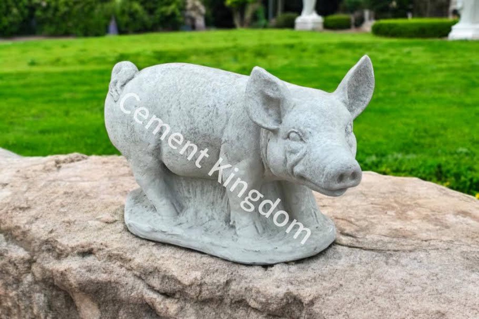 Standing Pig Figurine, Farm Pig Figure, Detailed Pig on Base Sculpture ...