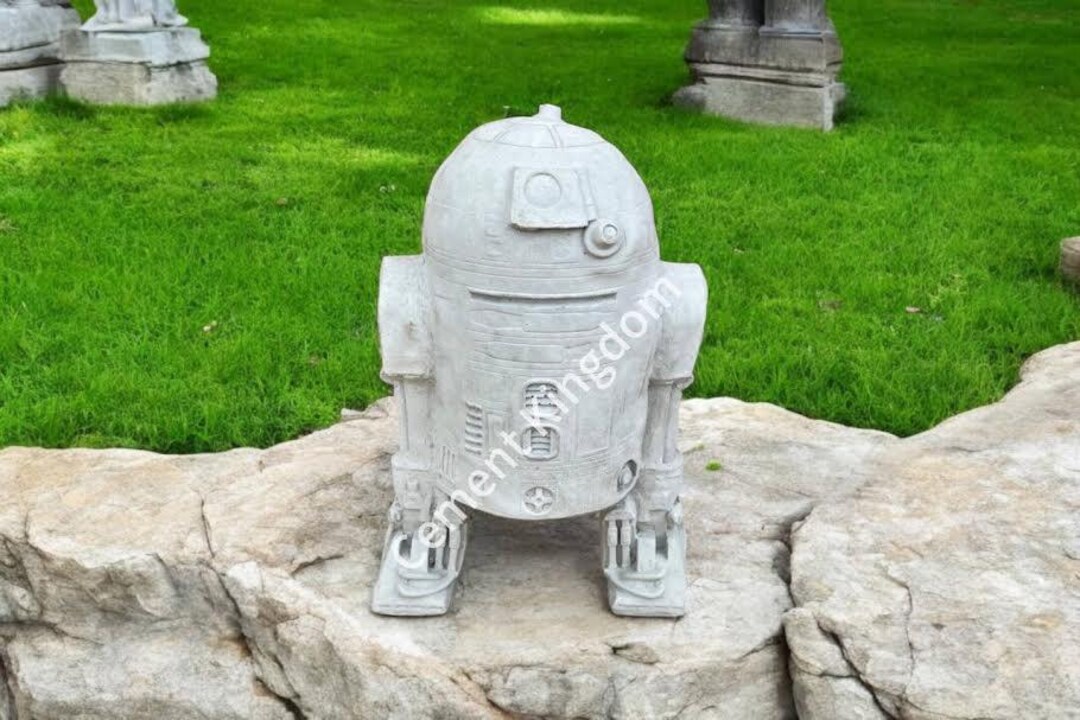 Detailed Robot Figure, Concrete Robot Sculpture, Outdoor Cozy ...