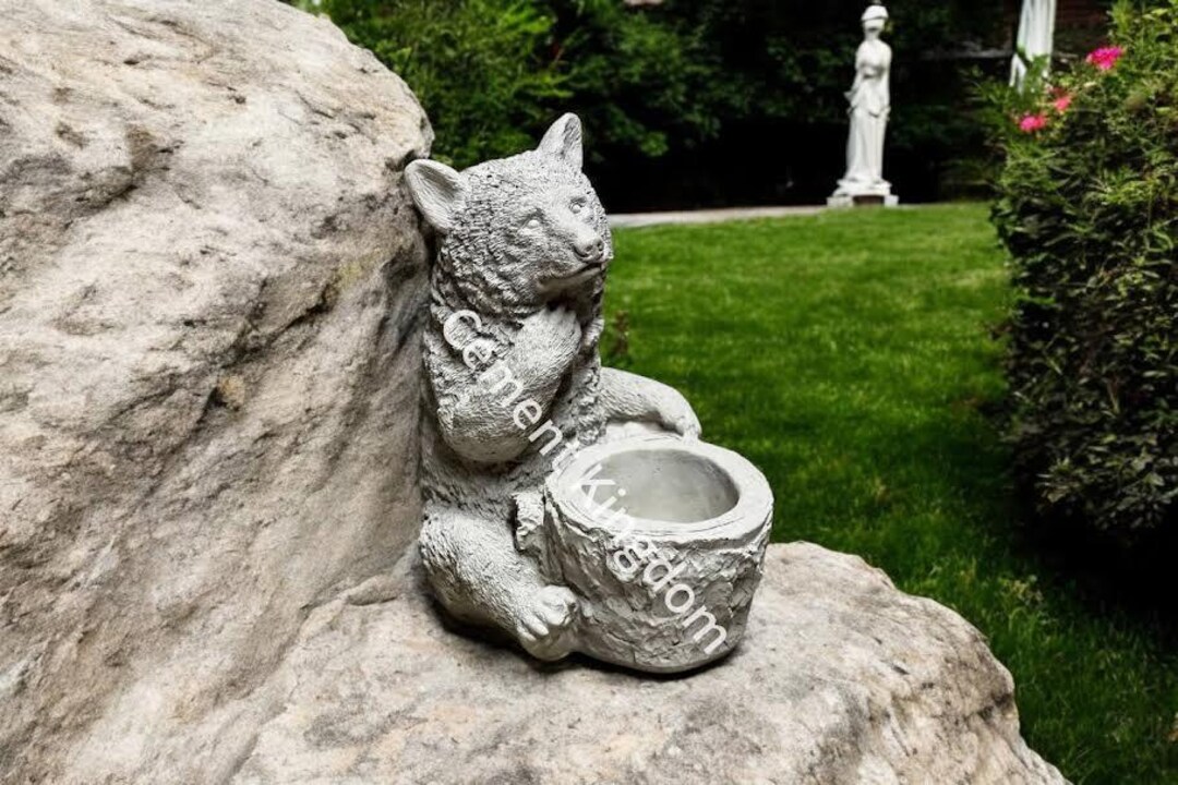Sitting Bear Pot Statue, Stone Flowers Planter Figurine, Outdoor Art ...
