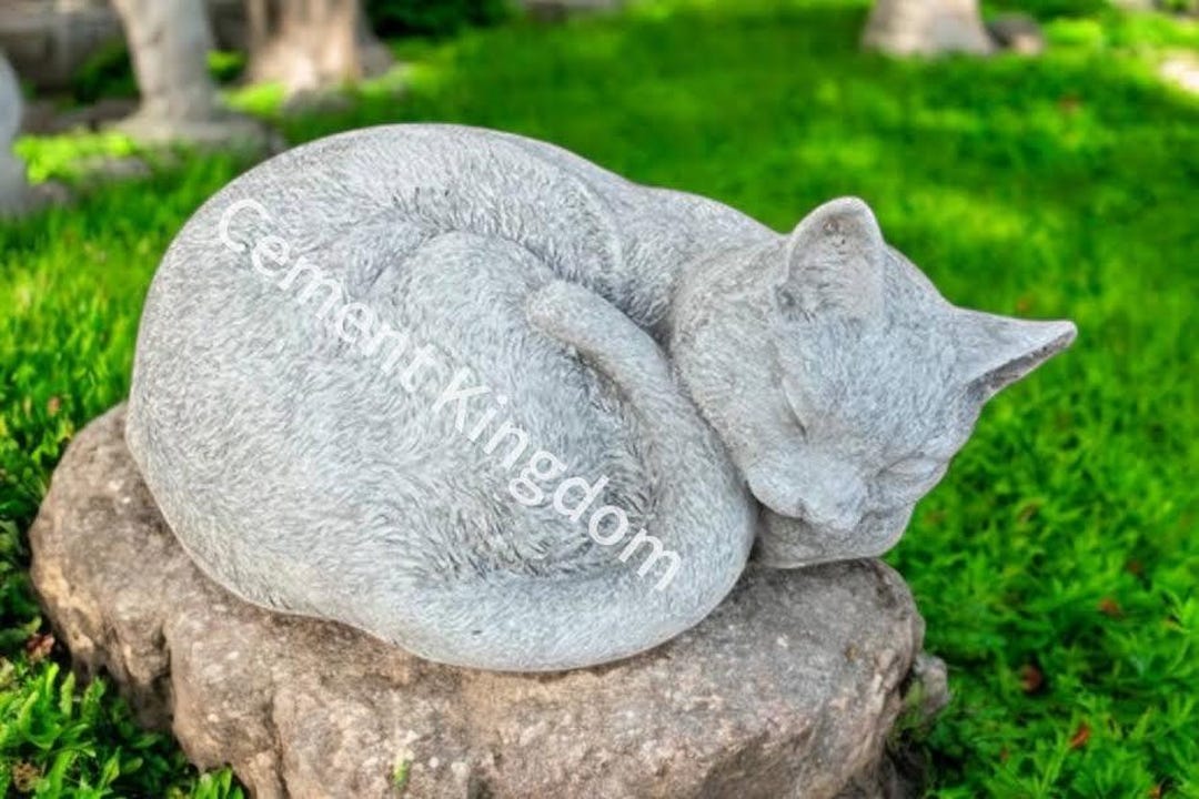 Sleeping Cat, Garden Figure, Detailed Cat Statue, Cat Memorial Statuary ...