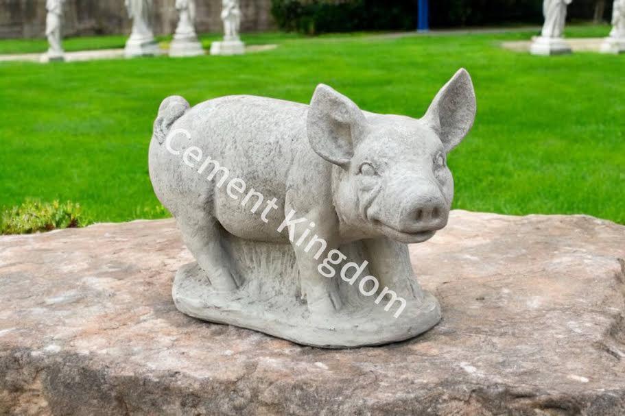 Standing Pig Figurine, Farm Pig Figure, Detailed Pig on Base Sculpture ...