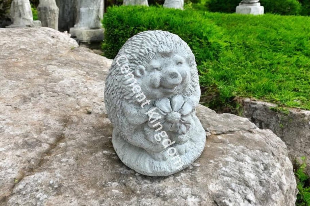 Hedgehog With Flowers on Base Statue, Detailed Hedgehog Figurine, Cute ...