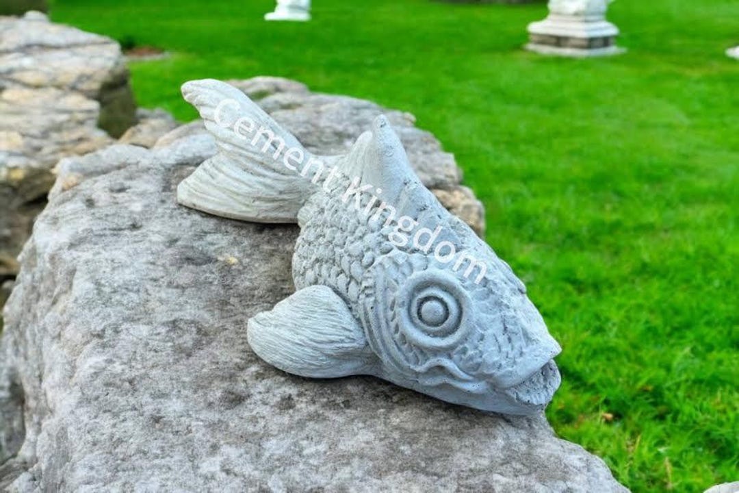 Swimming Fish With Big Eyes Statue, Concrete Ocean Fish Figure, Fish ...