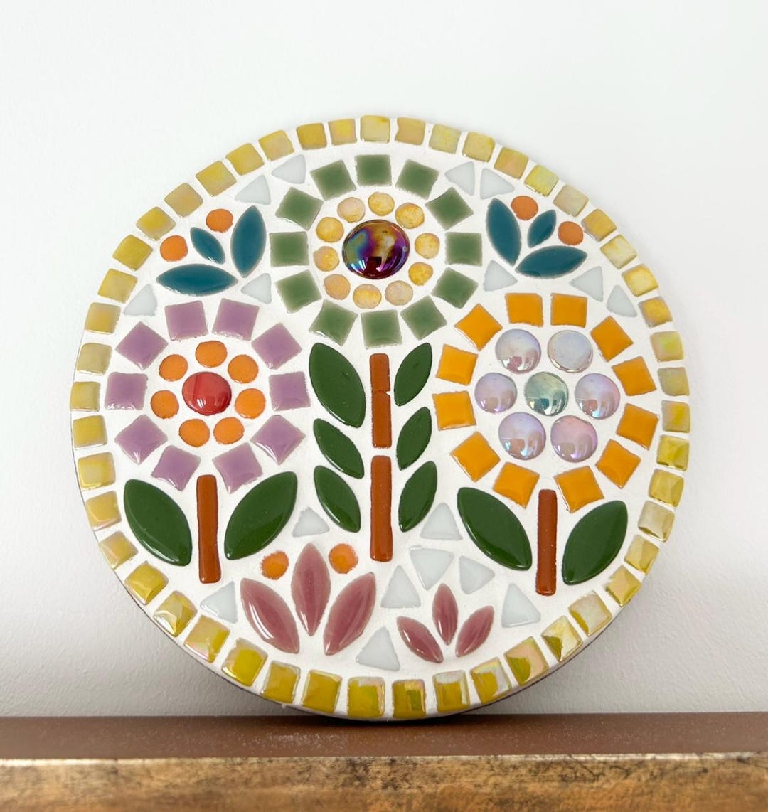 15 Cm Round Flowers Mosaic Kit, DIY, Make Your Own Mosaic, Mosaic Craft ...