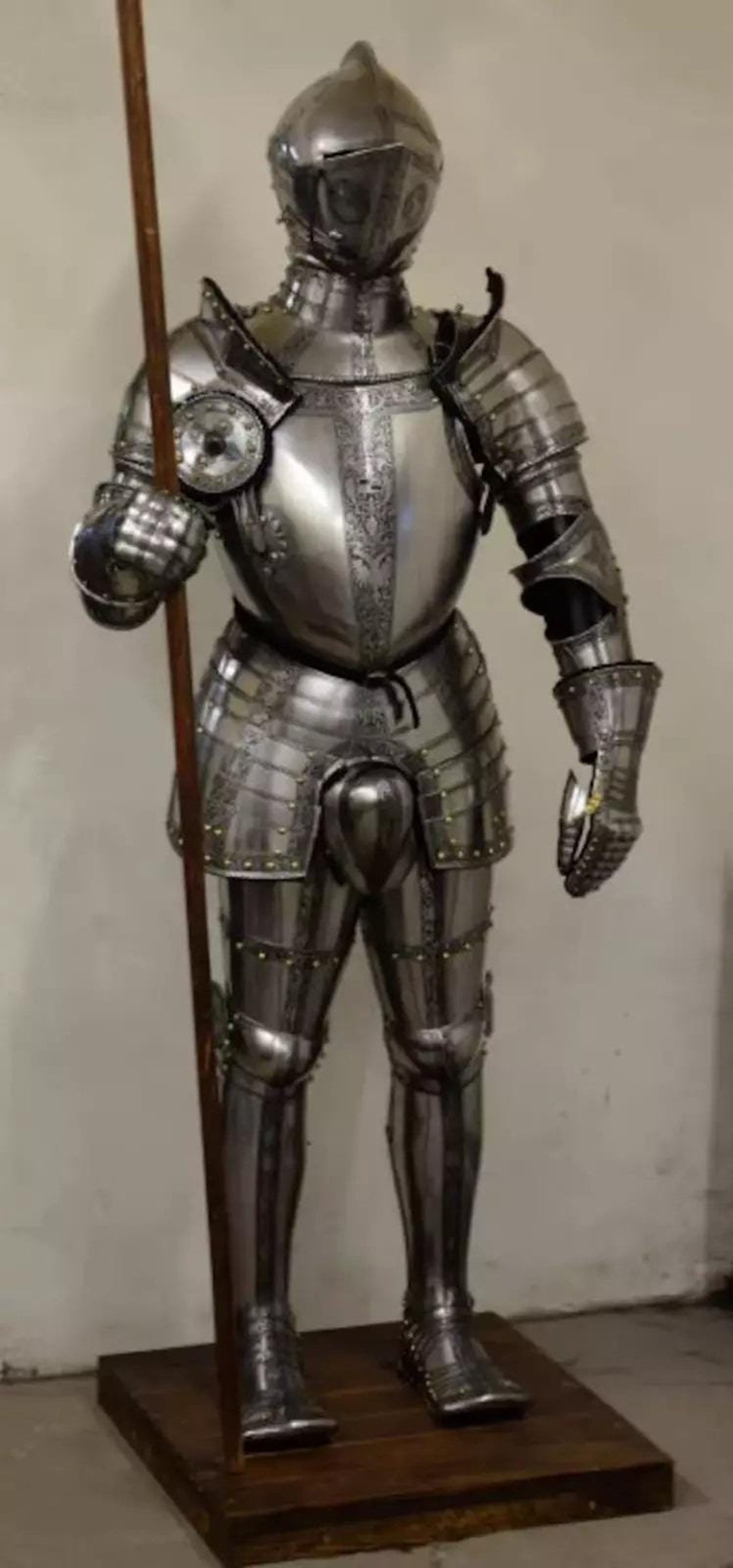 Medieval Etching Gothic Full Armor Suit Knight Steel Armor Wearable ...