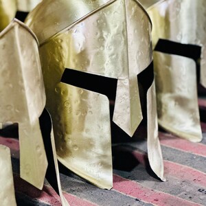 Copper Spartan Helmet 300 Movie Helmet Medieval Great King Leonidas ...