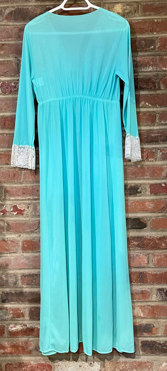 Vintage 1950’s Turquoise Long Silky Robe with Lace Tr… - Gem