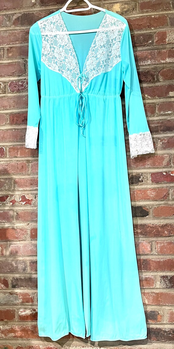 Vintage 1950’s Turquoise Long Silky Robe with Lace Tr… - Gem