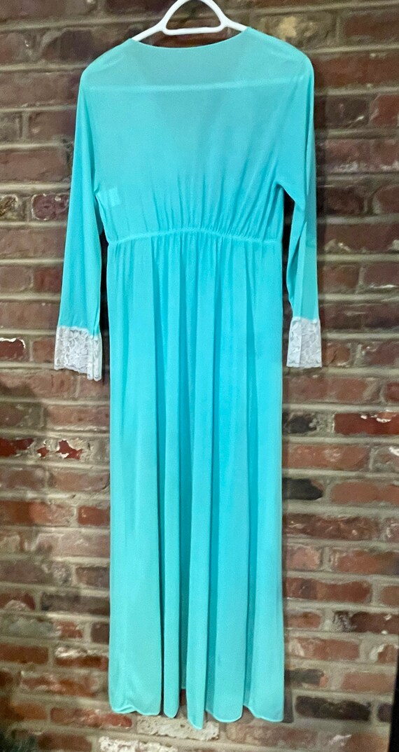 Vintage 1950’s Turquoise Long Silky Robe with Lace Tr… - Gem