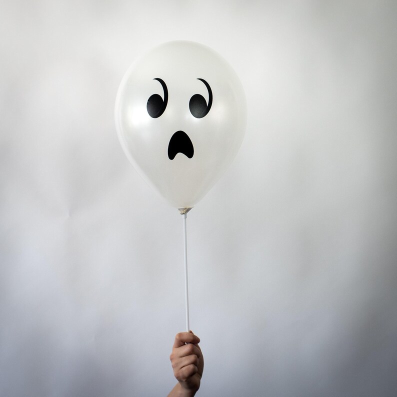 Ghost Balloon Craft Kit - DIY Spooky Balloon Activity for Kids, Makes 4 ...