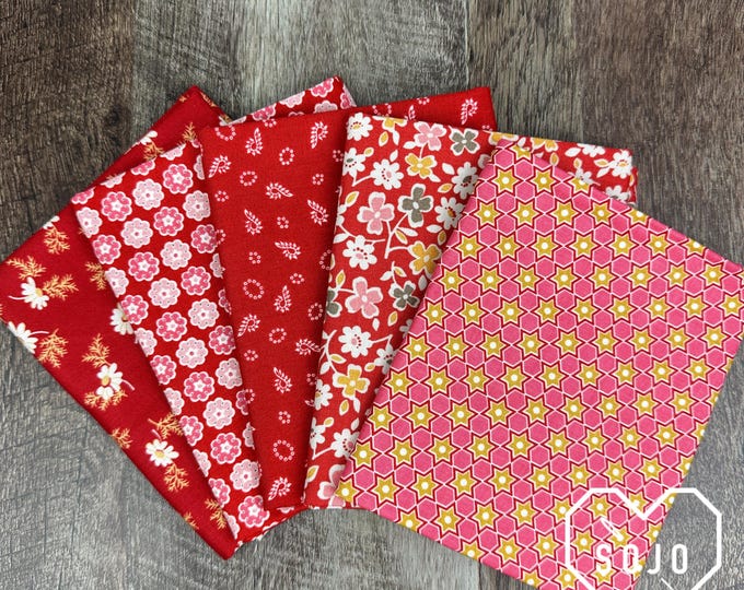 Starberry Low Volume Holiday Fat Quarter Bundle - by Corey Yoder for ...