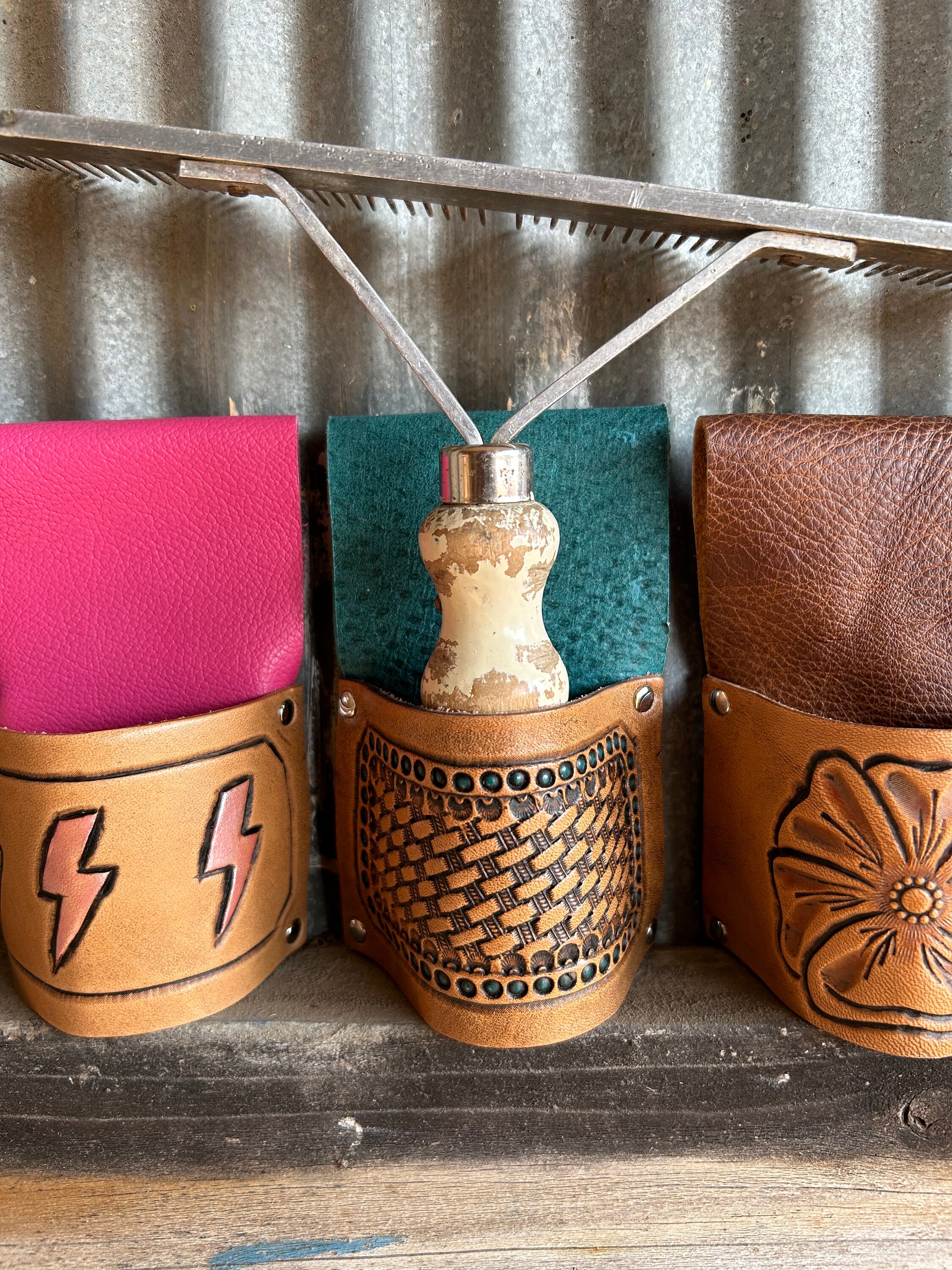 Cattle Show Comb Holder - Etsy