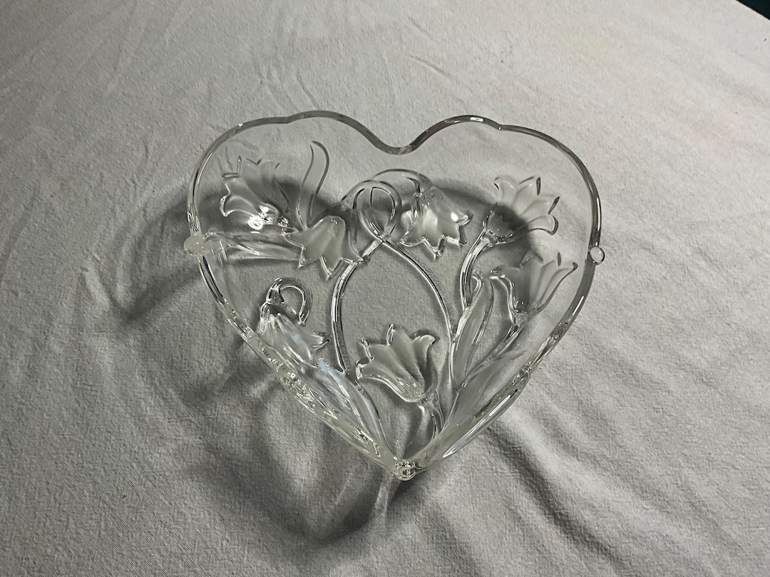 Mikasa Walther Glass Heart Shaped Crystal Bowl - Etsy