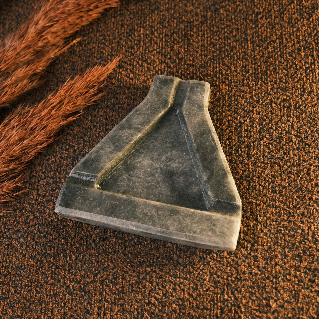 Luxury Marble Triangle Cigar Holder, Triangle Luxury Gray Marble Cigar ...