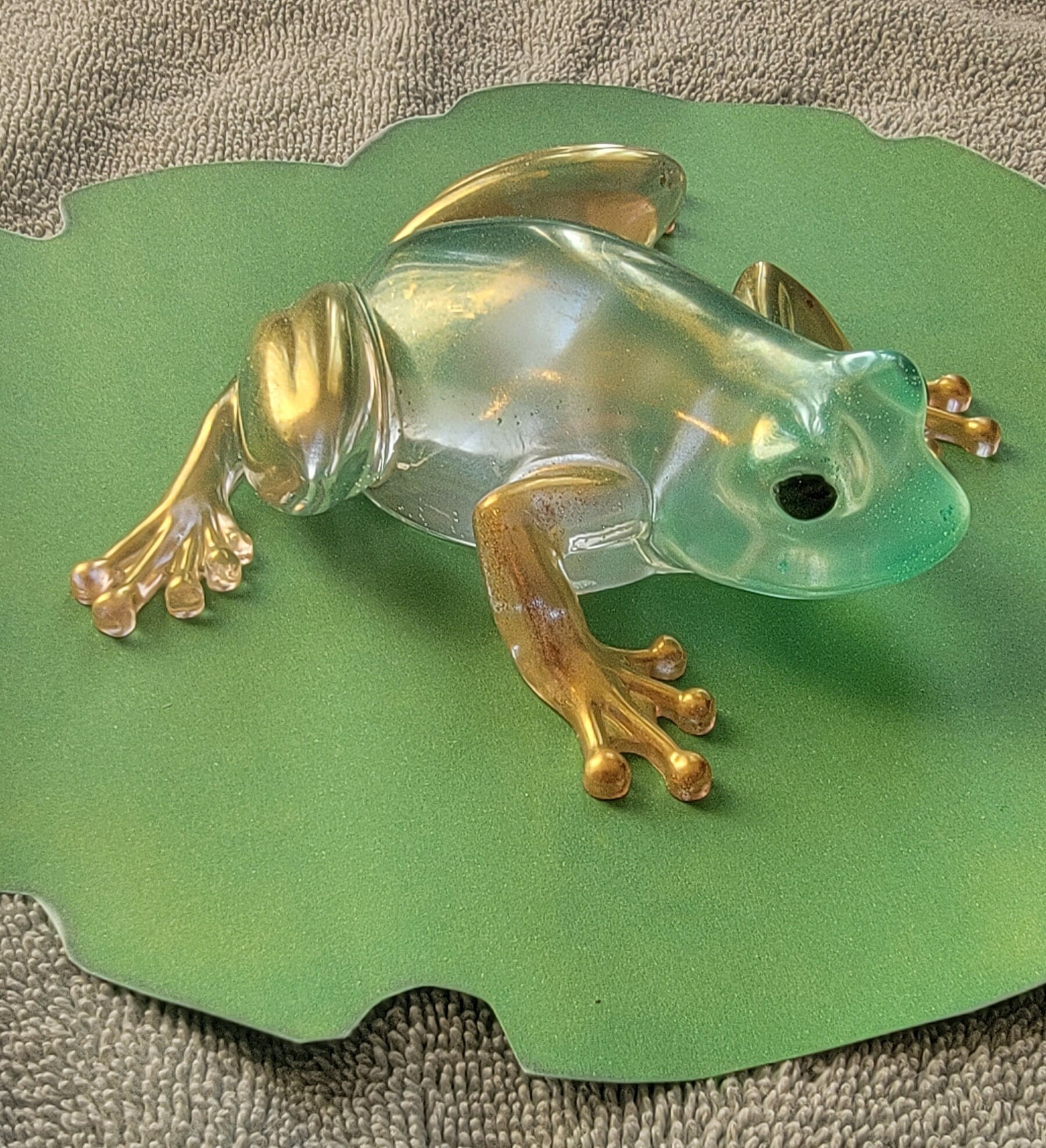Hand Crafted Resin Frogs - Etsy