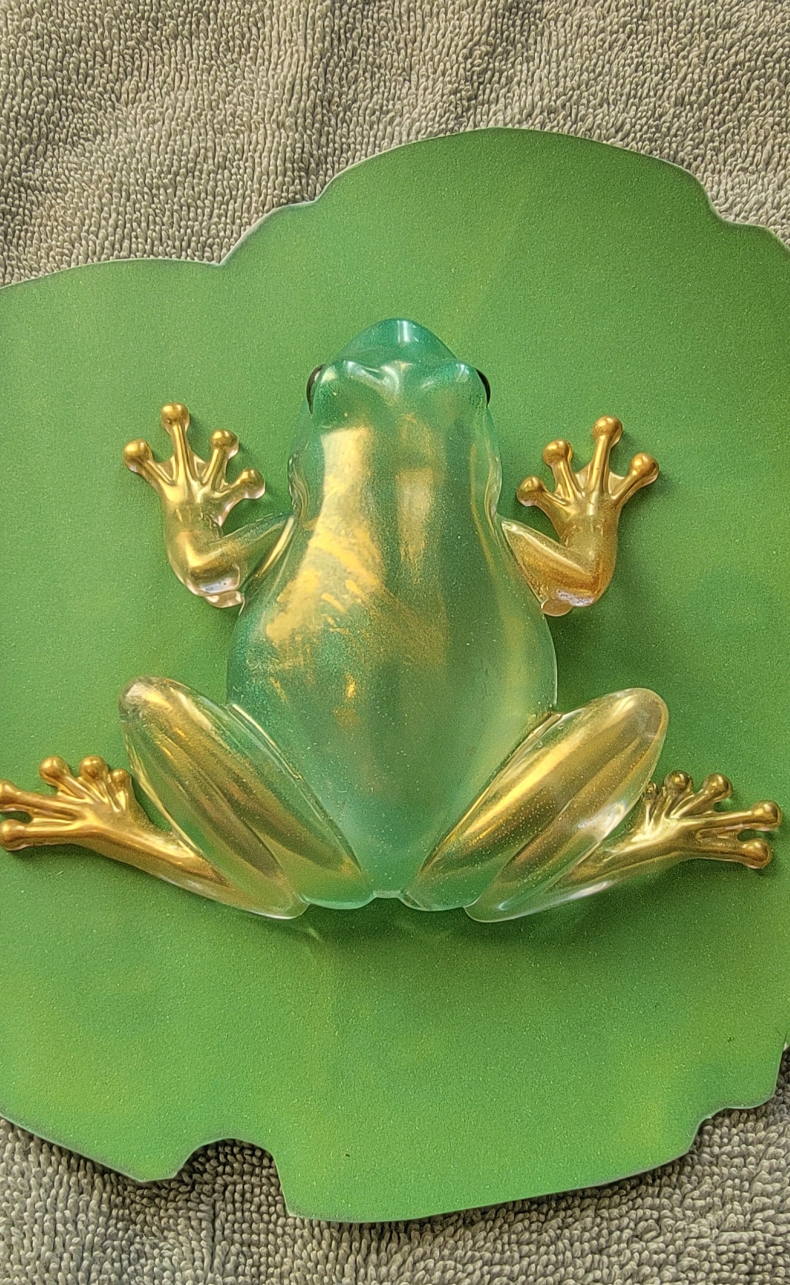 Hand Crafted Resin Frogs - Etsy
