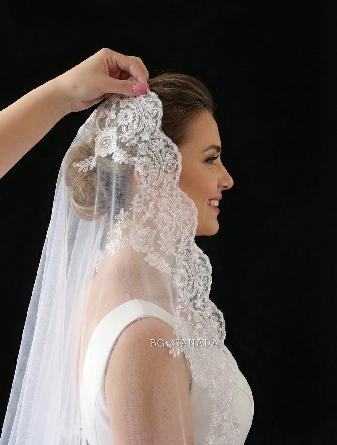 Handmade Lace Edge Veil Mantilla Style Wedding Accessory Cathedral ...