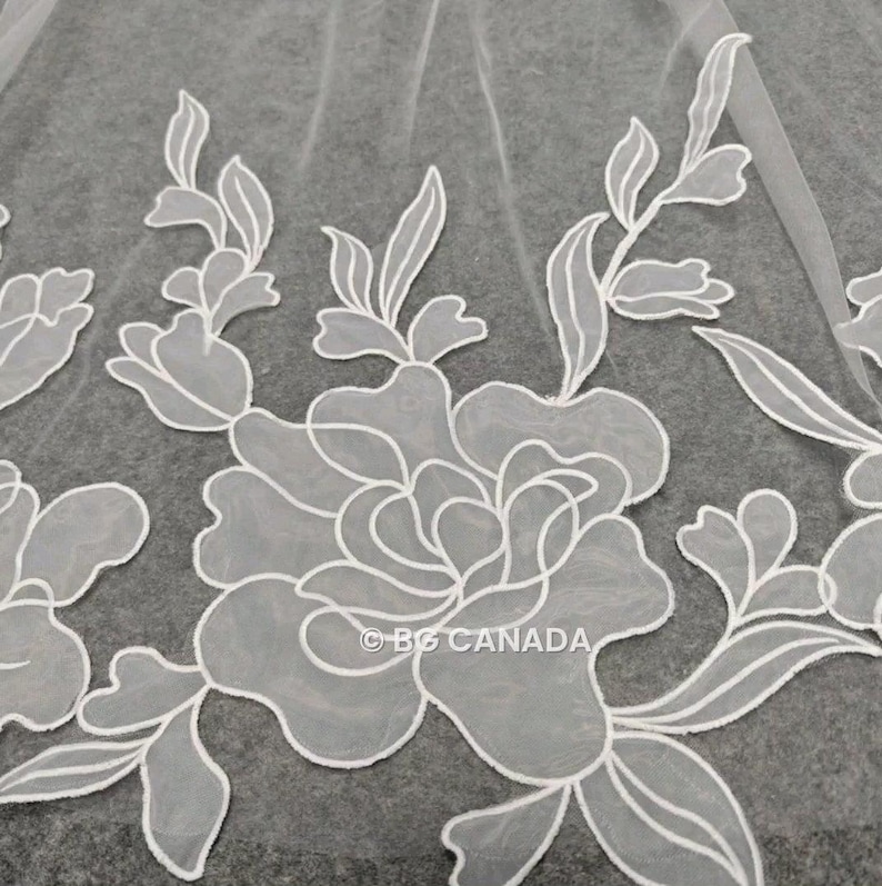 Flower Veil Big Floral Veil Elegant Flower Wedding Veil Cathedral Veil ...