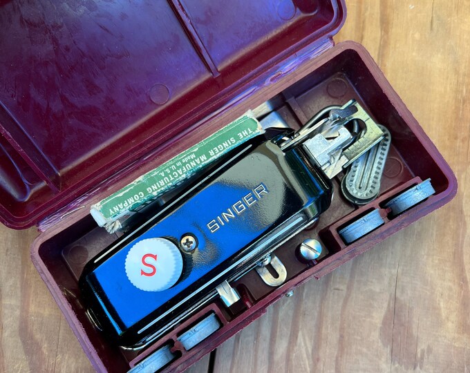Singer Buttonholer 160743 Singer Button Holer / Vintage Singer / Button ...
