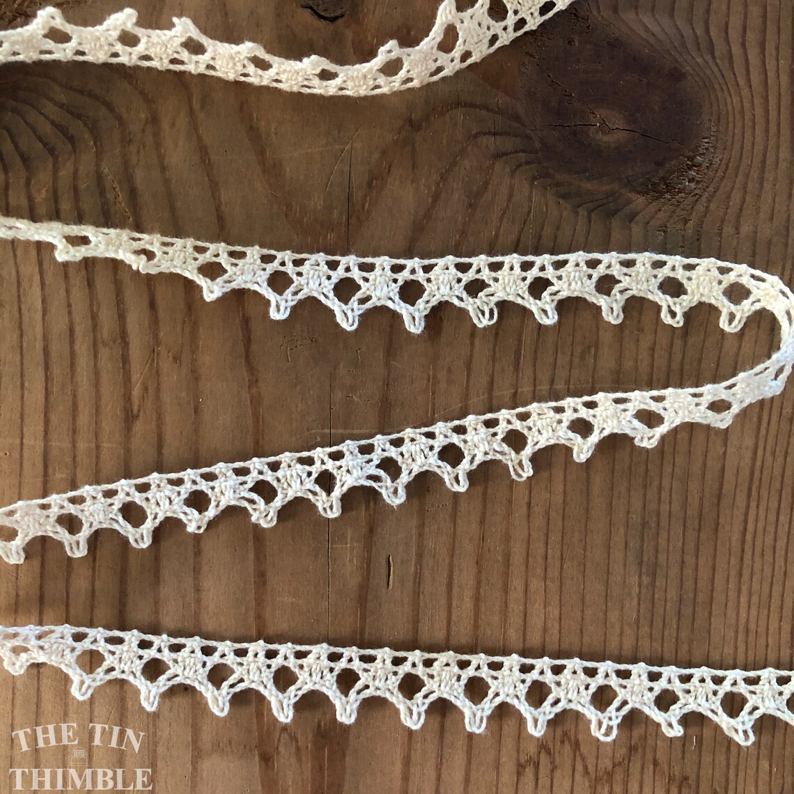 Crocheted Cotton Lace Trim - by the Half Yard - 3/8