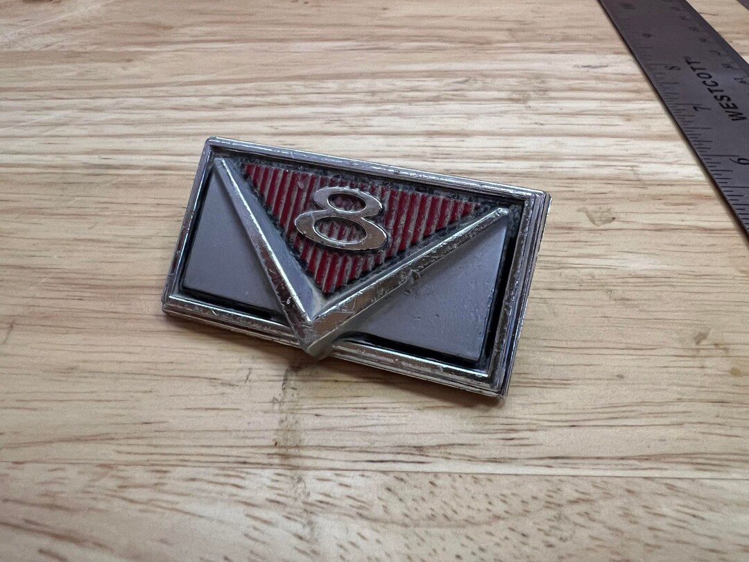 Antique 1966 Mercury Comet Emblem C6gb-8b118-a Grille V8 Ornament Badge ...