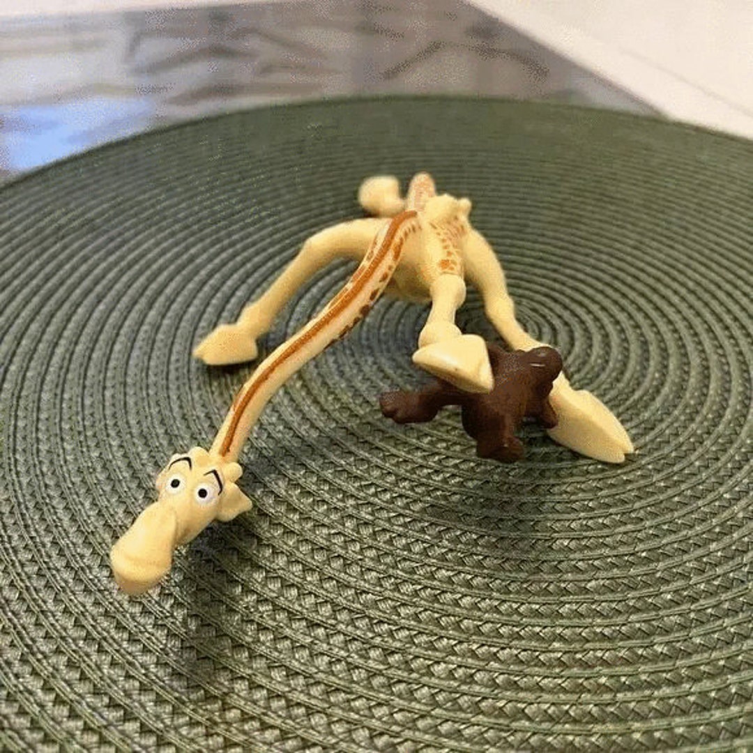 2012 Phil & Melman Giraffe 6.5 Mcdonald's Movie Action Figure ...