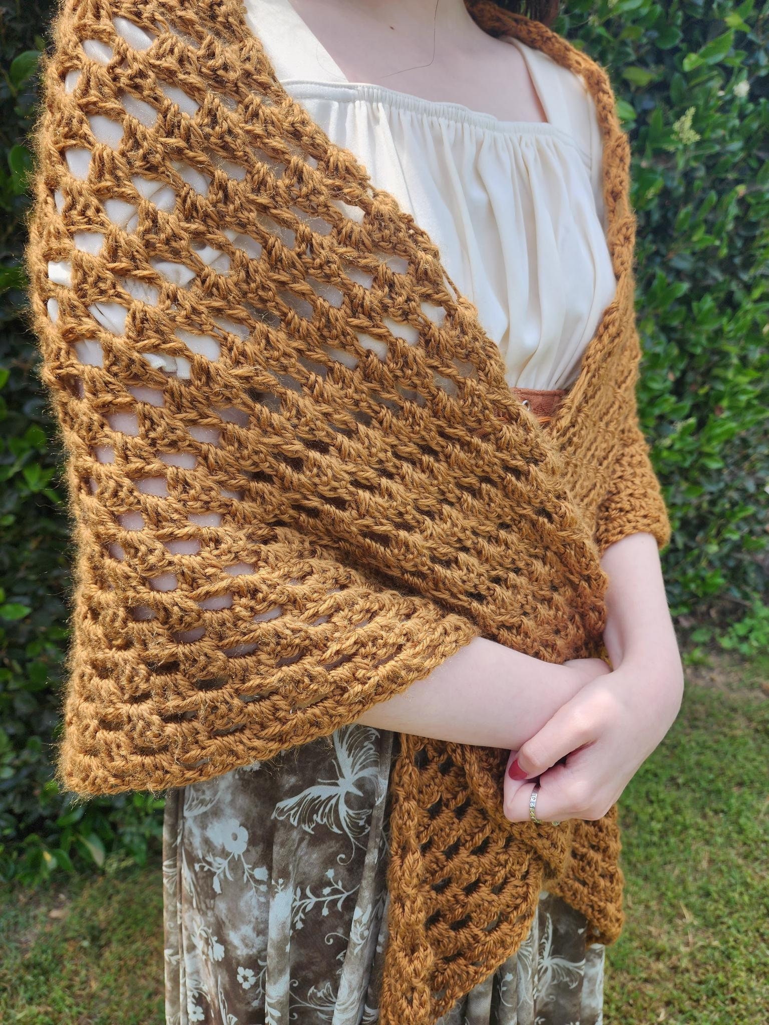 Cottagecore Hand-crocheted Shawl - Etsy