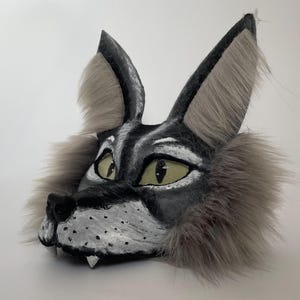 Therian Wolf Mask | Realistic Half Face Cosplay Mask | Faux Fur Wolf ...