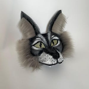 Therian Wolf Mask | Realistic Half Face Cosplay Mask | Faux Fur Wolf ...