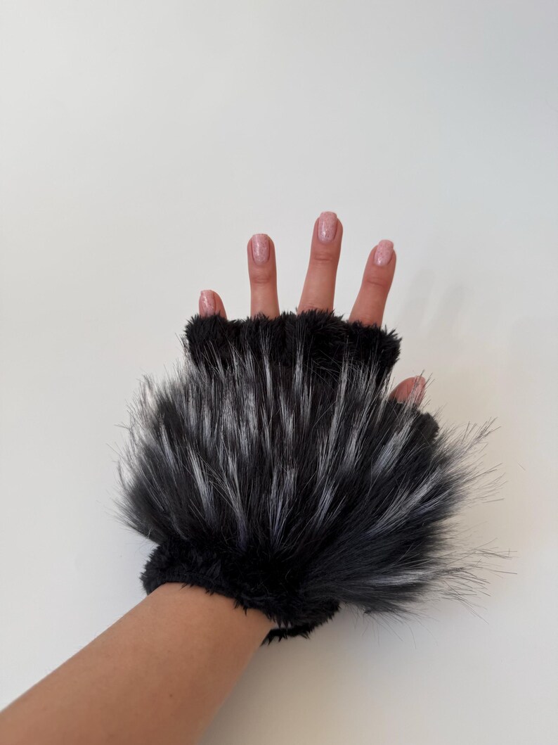 Lynx Mask With Long Ears and Fluffy Tail | Tricolor Feline Cosplay Set ...