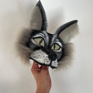 Therian Wolf Mask | Realistic Half Face Cosplay Mask | Faux Fur Wolf ...