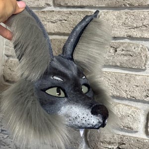 Therian Wolf Mask | Realistic Half Face Cosplay Mask | Faux Fur Wolf ...