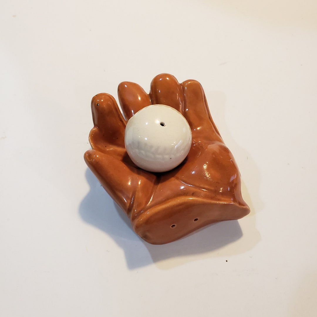 Vintage Baseball Glove and Ball Salt and Pepper Shaker by Elbee Art - Etsy