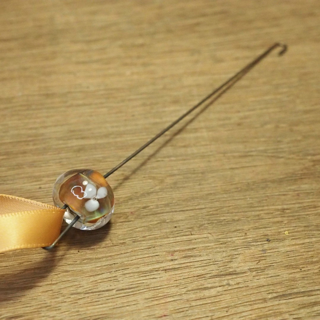 Spinner's Fetch Hook orifice Hook With Lampwork Glass Handle, 'topaz ...