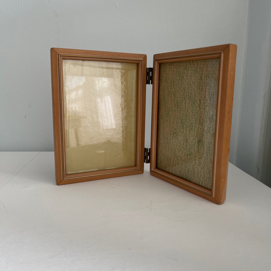 Vintage Bi-fold Picture Frame Light Brown Wood Double Hinge - Etsy
