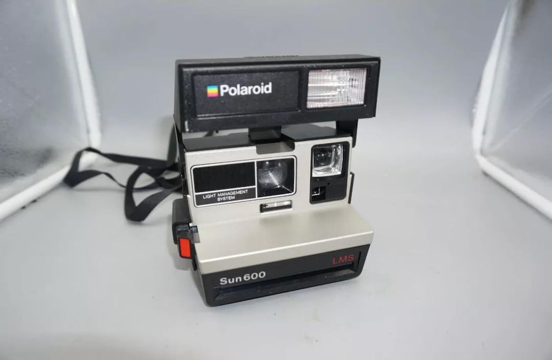 Polaroid Sun 600 LMS Instant Camera Great Condition, Tested - Etsy