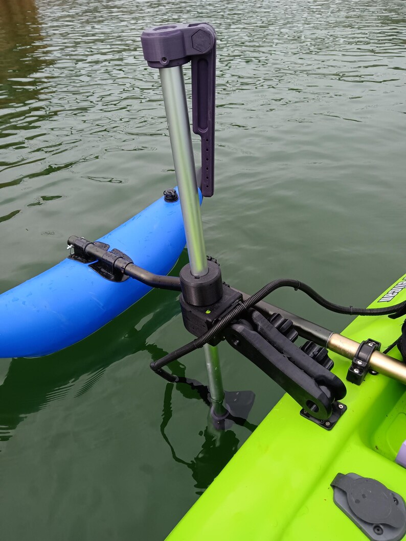 Livescope / Live Imaging Sonar Pole Mount for Boats & Kayaks - Etsy