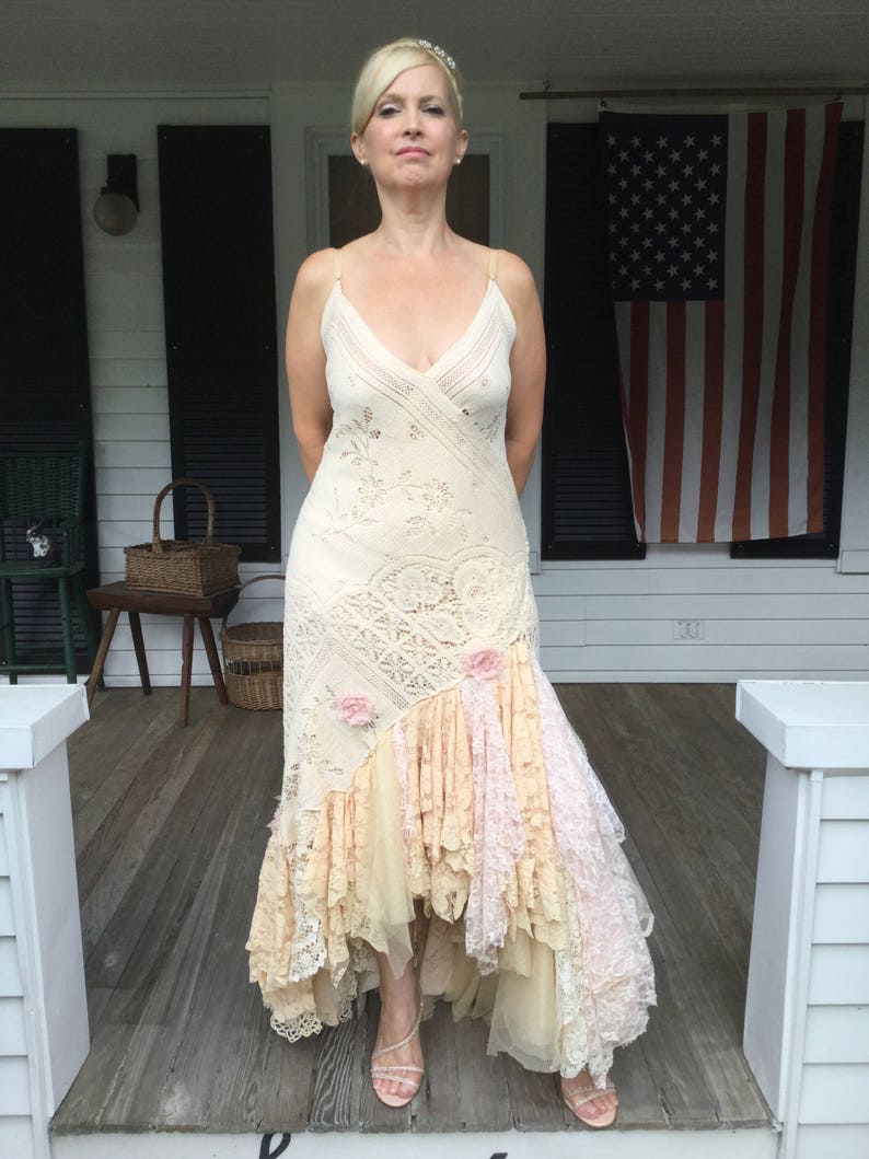 Glam Vintage Lace Wedding Dress by Arlette Michelle - Etsy