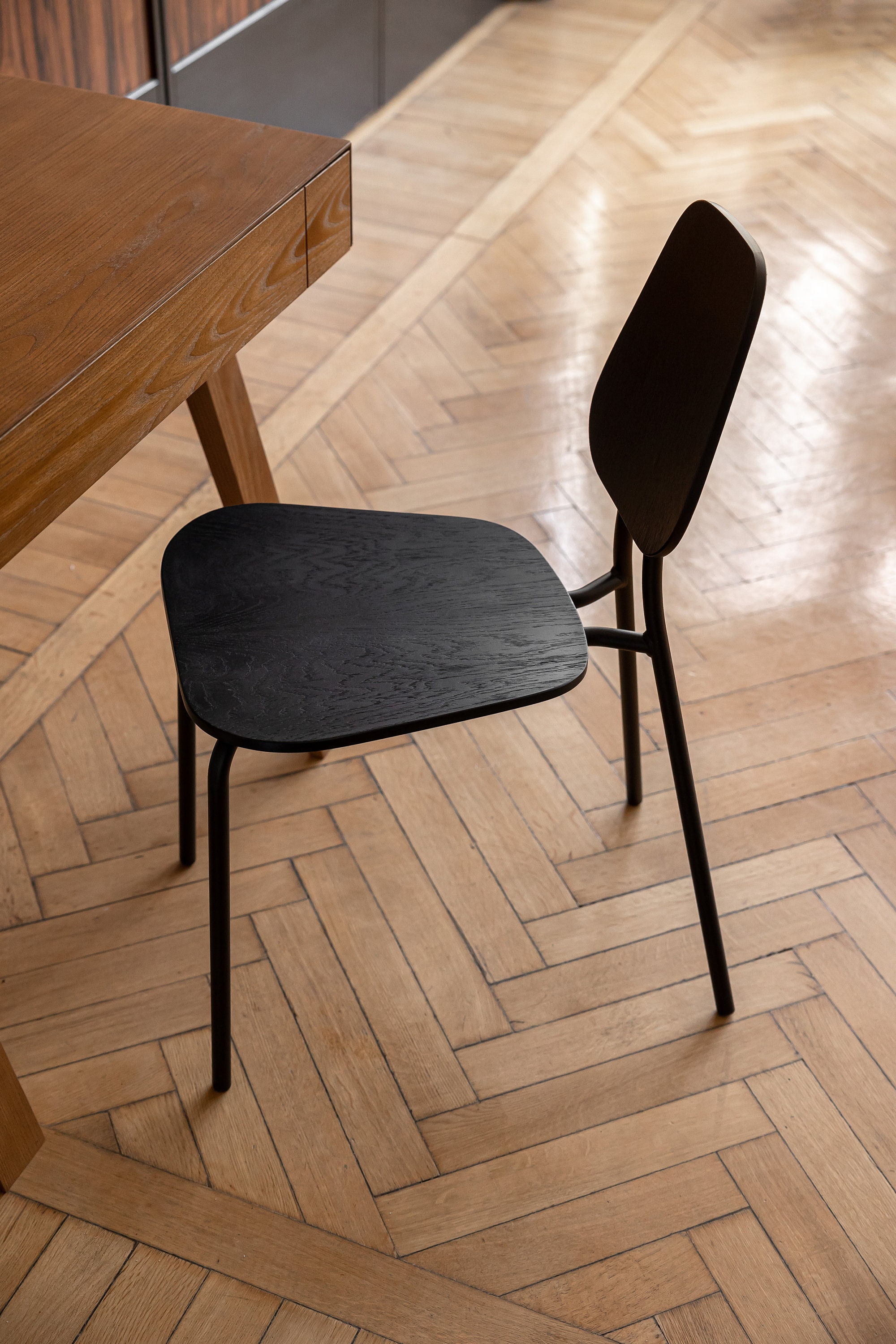 Metal Frame Chair With Black Plywood Back | Esszimmer Stuhl Mit ...
