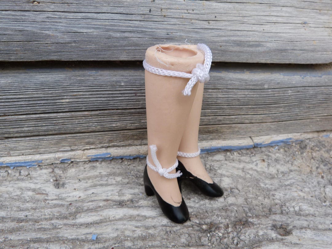Vintage Old White Porcelaine Doll Legs With Black Heels N2 - Etsy