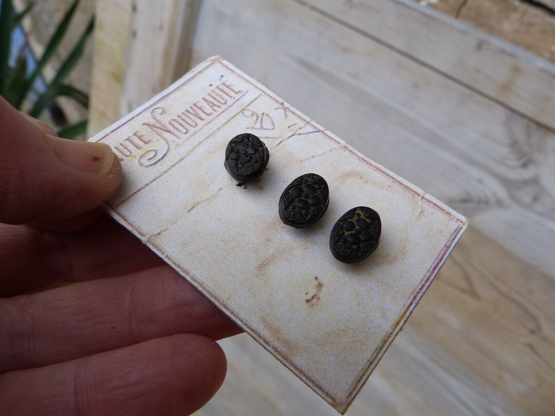 Vintage Antique 1890 French Victorian Faceted Oval Carved Black Jet ...