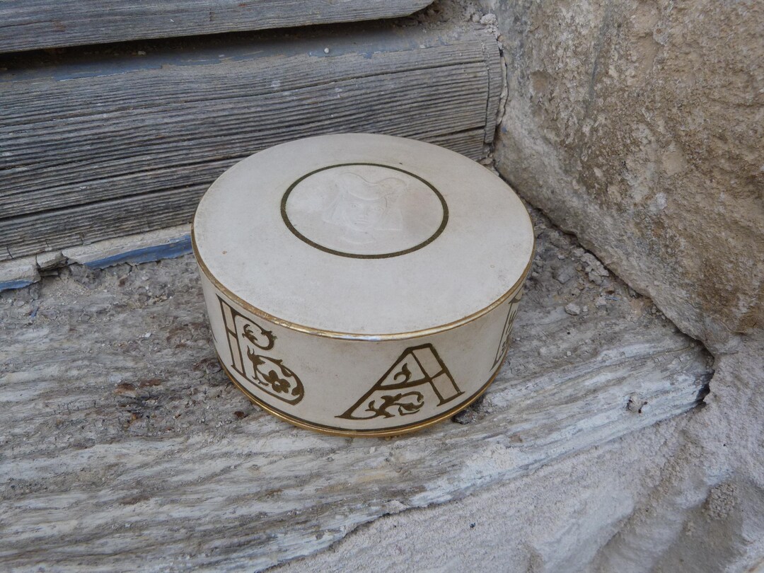 Vintage Old French ORBANE Air Spun Face Powder Box Vanity/make Up - Etsy