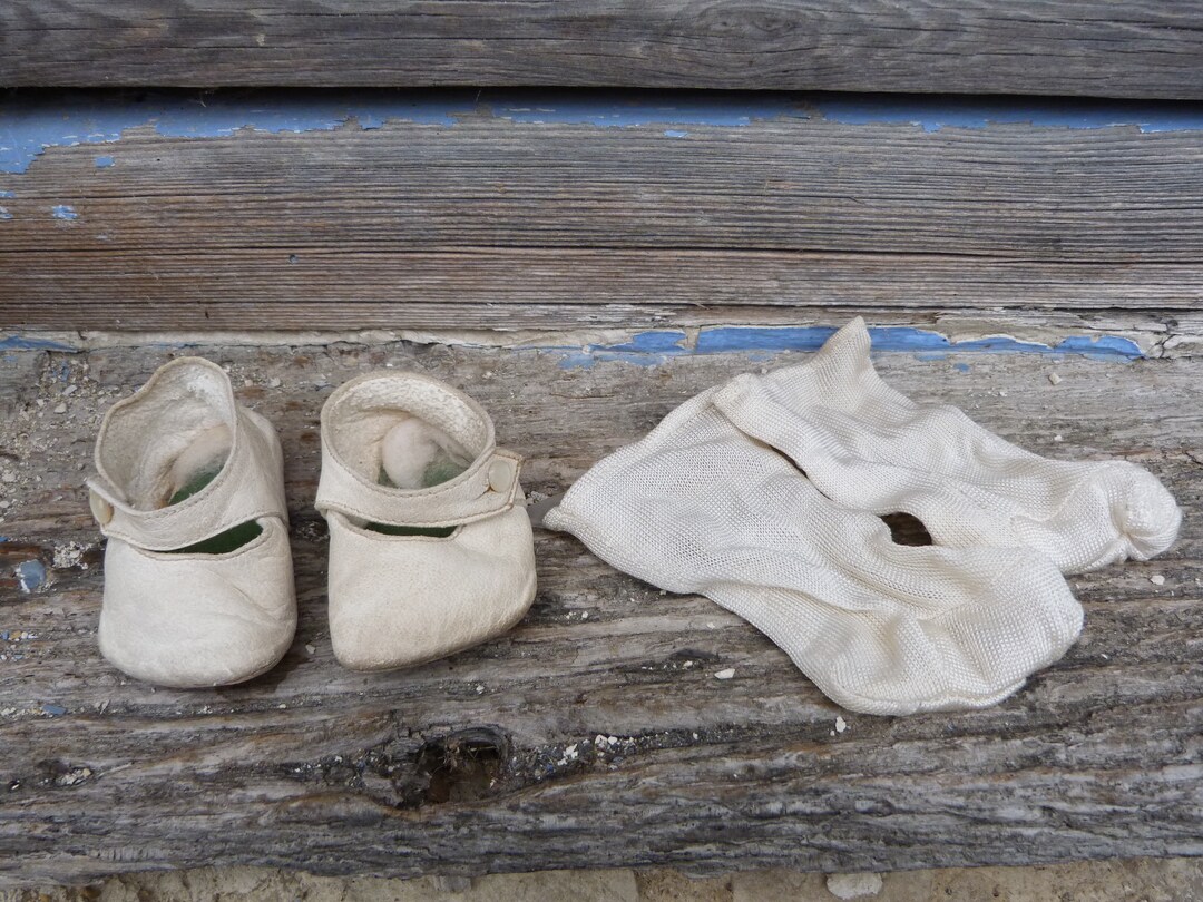 Antique Victorian Edwardian White Leather Doll Shoes & Socks - Etsy
