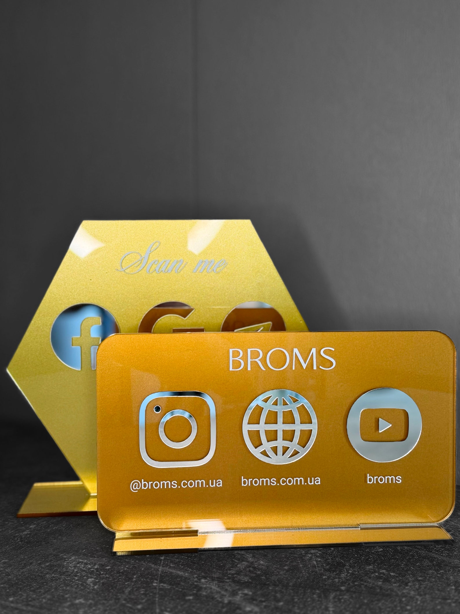 Social Media QR Code Sign, Custom Logo Acrylic Sign, Mini QR Code Sign ...