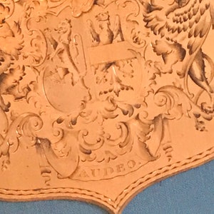 Engraved Copper Armorial Family Crest Mounted in a Circular - Etsy